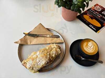 12 Bar, Exeter - 6 Paris St - Menu and Prices