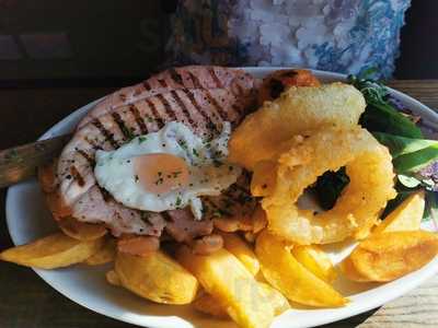 King Alfred in Barrow-in-Furness - Menu, Reviews, Photos