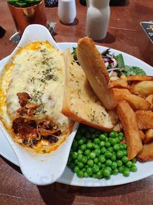 The Highwayman Inn in Rhoose - Menu, Reviews, Photos
