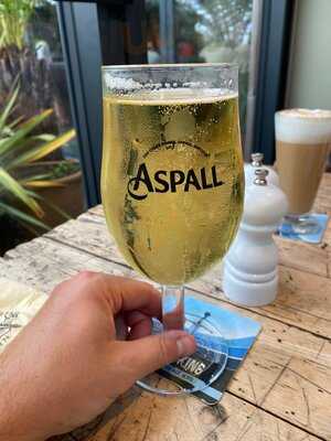 Dambusters Inn, Scampton - 23 High Street - Menu and Prices