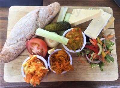 The Foresters Arms in Frogham - Menu, Reviews, Photos