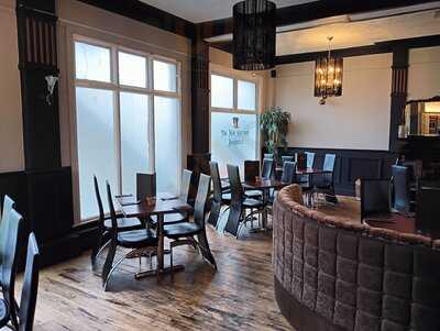 The Lilly Restaurant With Rooms in Llandudno - Menu, Reviews, Photos