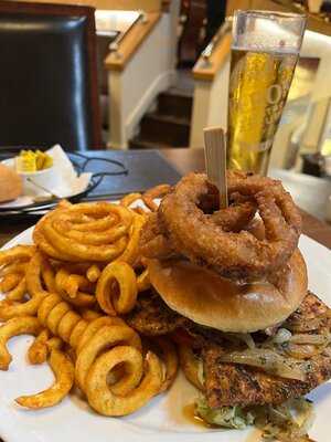 The Pheasant Restaurant in Harlington - Menu, Reviews, Photos