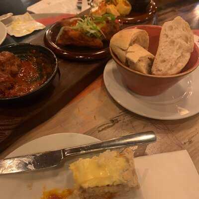 Como Lounge, Witney - 34 Market Square - Menu and Prices