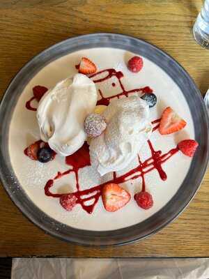 The Grumpy Mole - Brockham in Brockham - Menu, Reviews, Photos