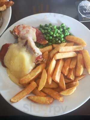 Valiant Sailor in Capel-le-Ferne - Menu, Reviews, Photos