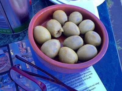 The Beehive On The Green, East Dean - The Green - Menu and Prices