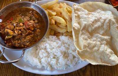 Angel Inn in Pontneddfechan - Menu, Reviews, Photos