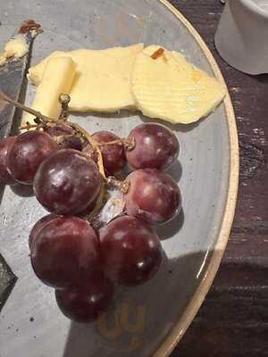 The King's Arms, Cardington - 31 The Green - Menu and Prices