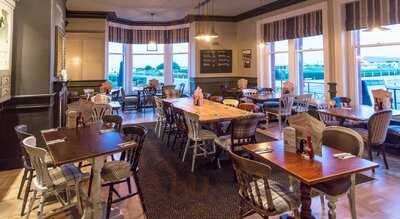 The Mount Pub, Fleetwood - The Esplanade, Fleetwood - Menu and Prices