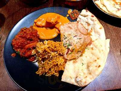 Mumbai Maska Indian Restaurant @ Lion Quays, Oswestry - Menu, prices ...