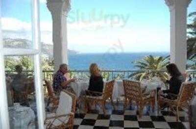 Afternoon Tea Time At Reid's Palace, A Belmond Hotel, Madeira à Funchal ...